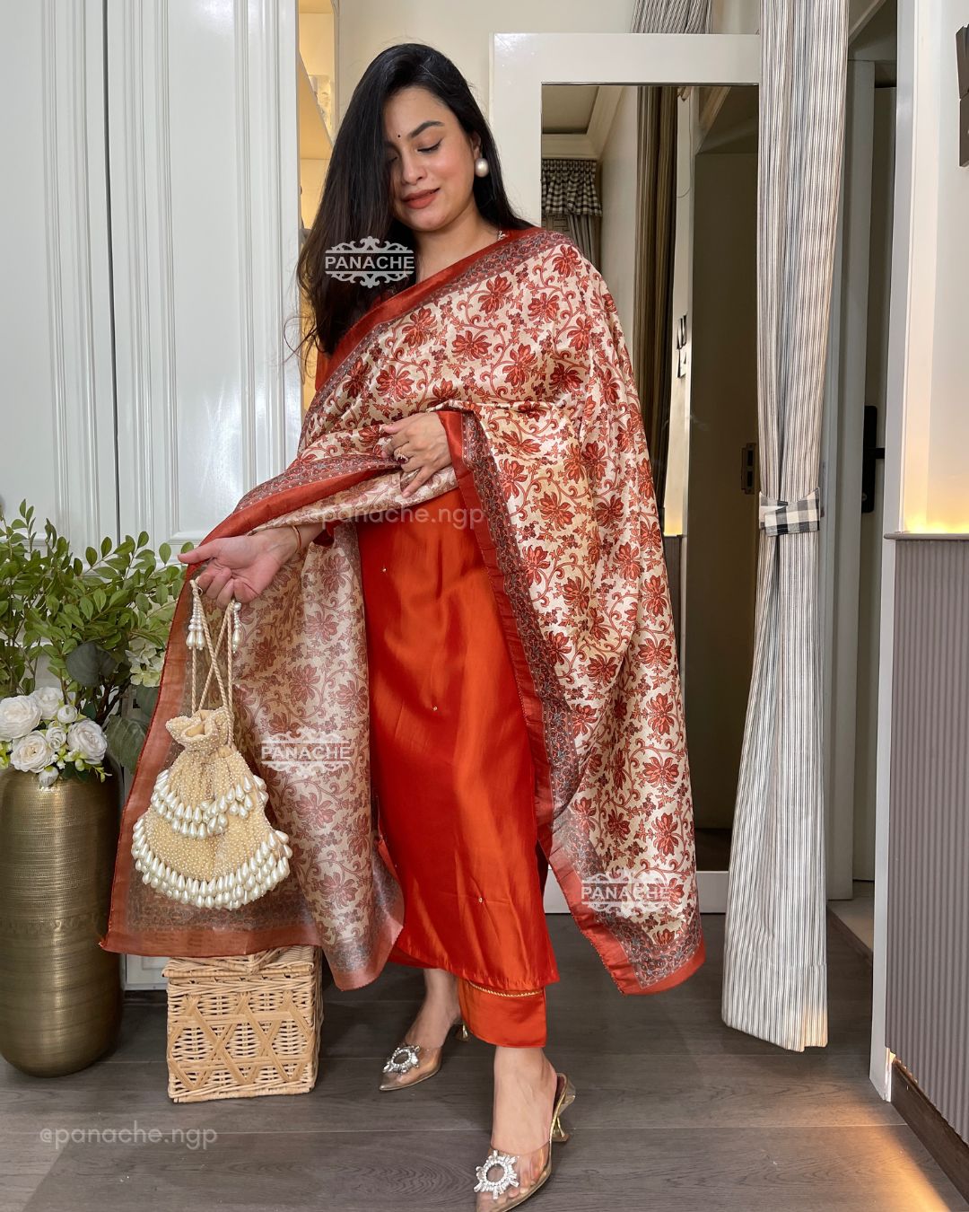 Shades of rust & orange suit – panachengp
